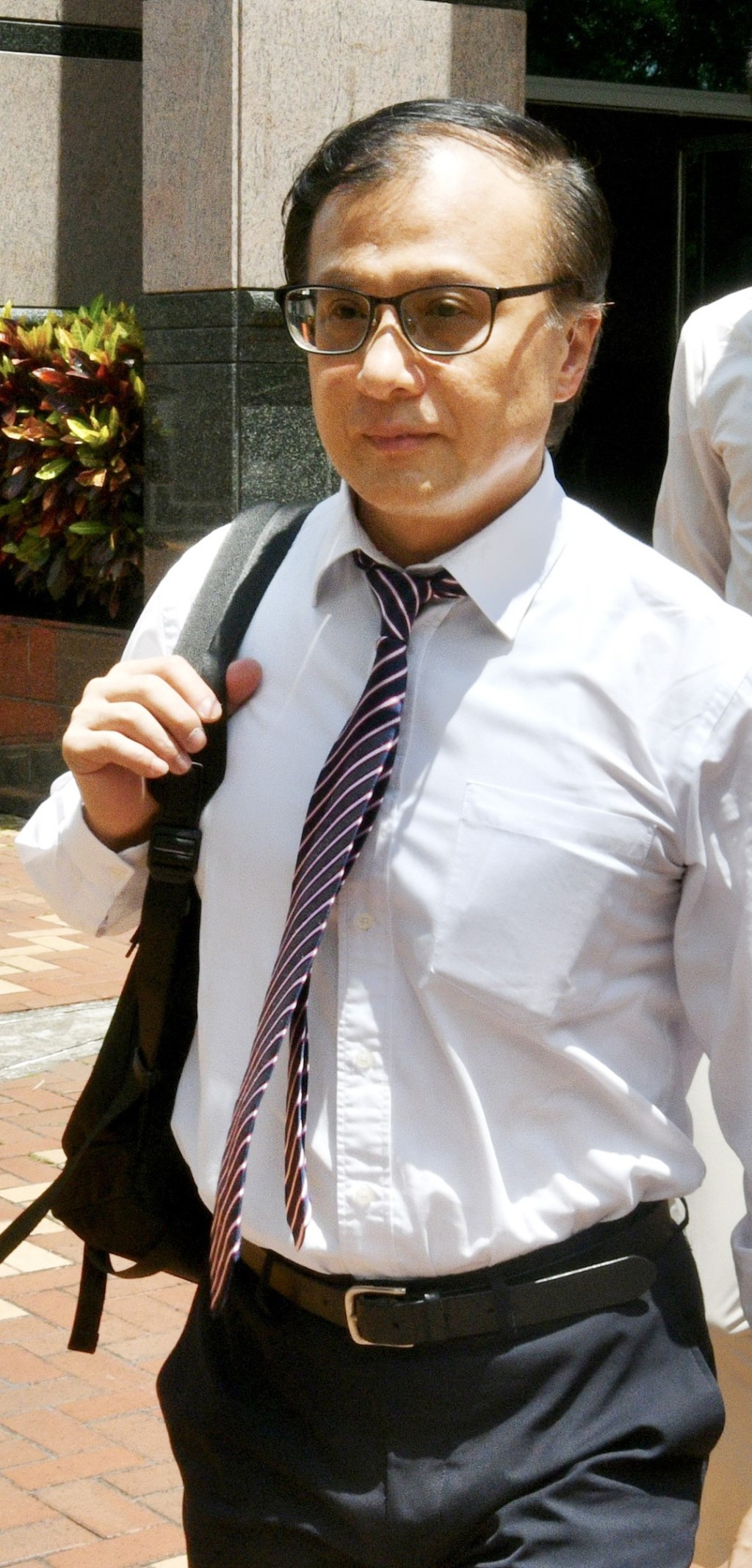 美國華盛頓州參議員誤攜手槍來港 准以簽保守行為2年